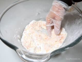 My DIY Bath Bomb Recipe (Easy, Fizzy & Beginner Friendly)