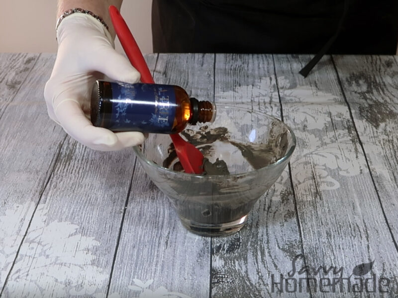 Detox With A DIY Mud Mask Recipe