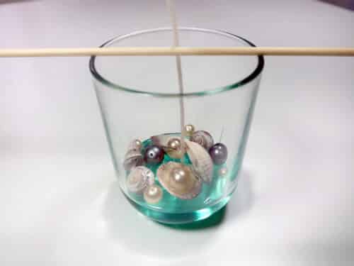 How To Make Gel Candles With Embeds