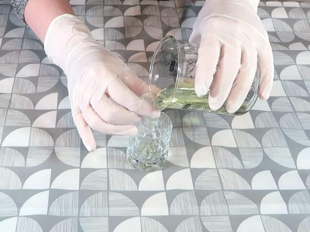 How To Make A DIY Reed Diffuser In Under 10 Minutes